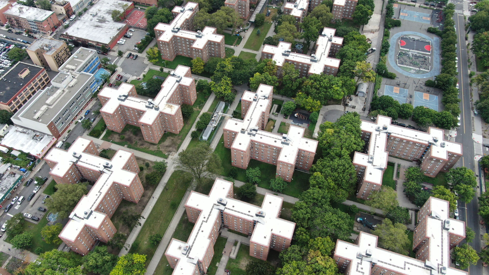 NYCHA | Red Hook Houses Brooklyn - Technico